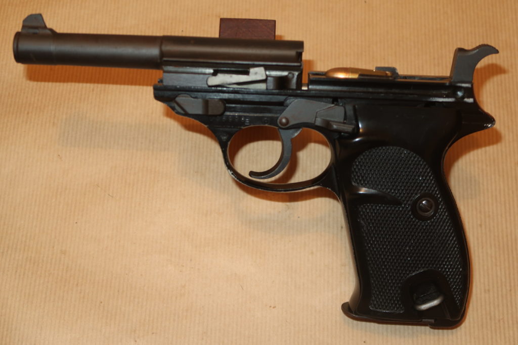 Le pistolet Walther P38 / P1 Interarms en 9 mm